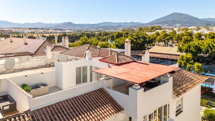 Lux Penthouse | Rooftop Bbq, Hot Tub & Mtn Views - Puerto Banús