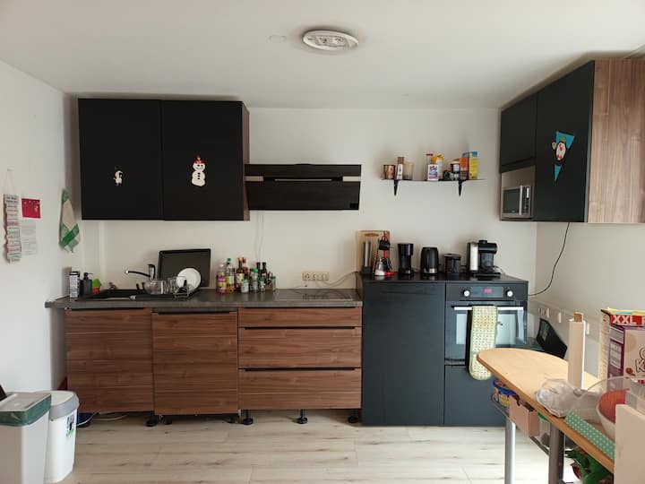 Helles Zimmer In Loft Wohnung - Salzburgo