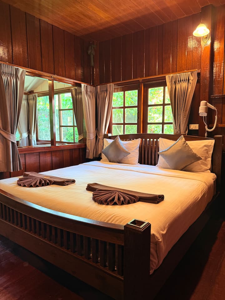 Koh Tao Wooden House 1 - Ko Tao