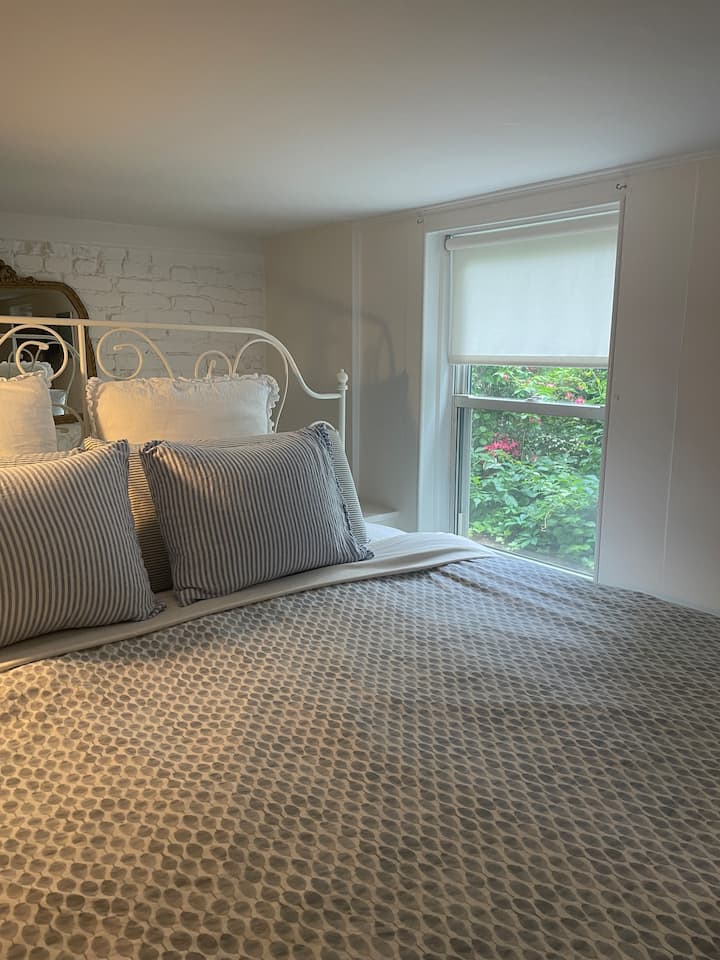 Cozy Corner In Takoma Park - Takoma Park, MD