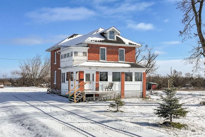 A Home In The Kawartha Lakes - Lindsay