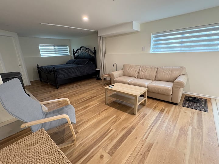Giants Head Suite In Summerland - Summerland