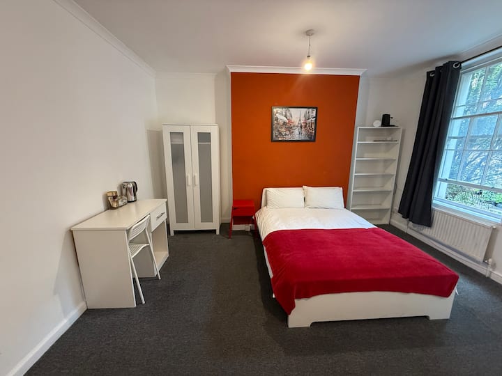 6 Rooms Entire Place At Warren St - Londres