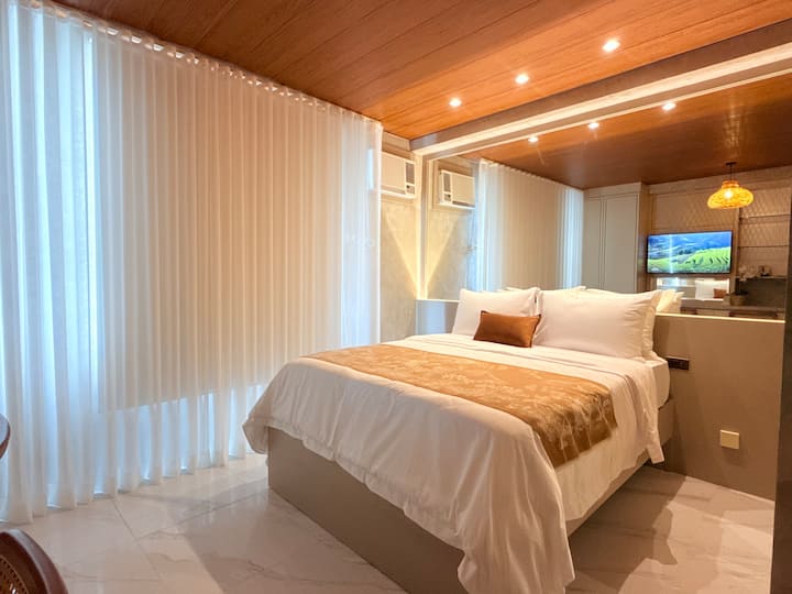 Nice Studio With Comfy Bed For 3 - (28) - Talisay
