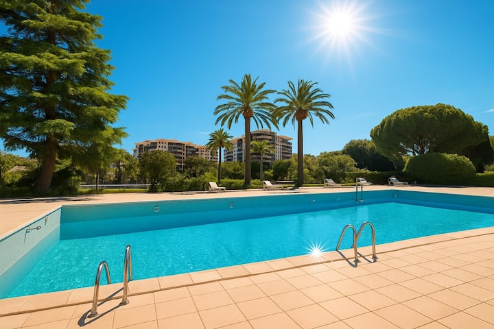 Cannes Marina : Vue + Piscine - Mandelieu-la-Napoule