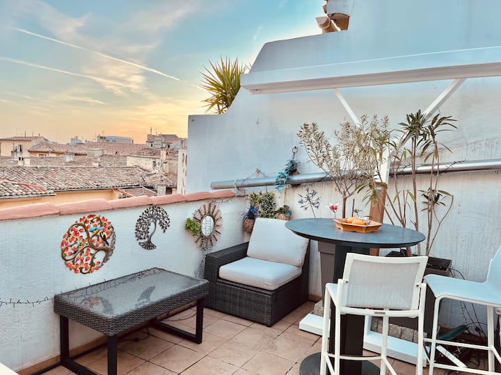 Elégant T2 Ensoleillé-terrasse&parking-coeur D'aix - Aix-en-Provence