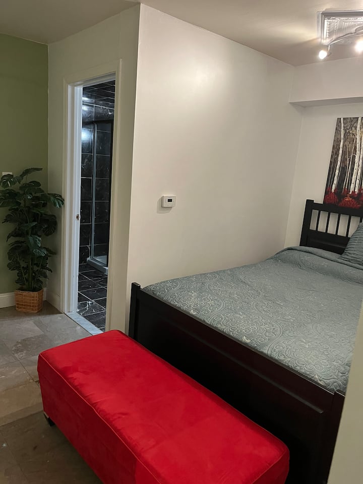 In Law Apartment - Marblehead, MA