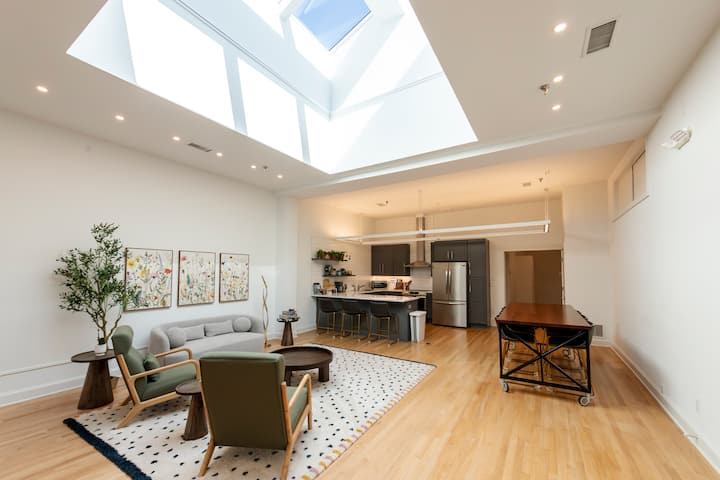 Skyline Suites | Available For Events | Coffee+tea - Charlottesville, VA