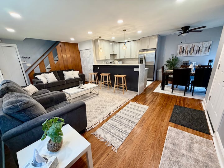 Bright & Cozy 3 Bed Home In Abington
Near Philly - Bustleton - Philadelphia