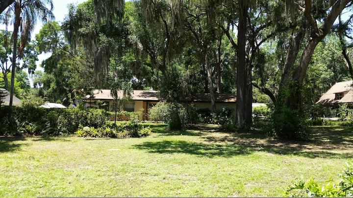 Riverview Nook - Riverview, FL