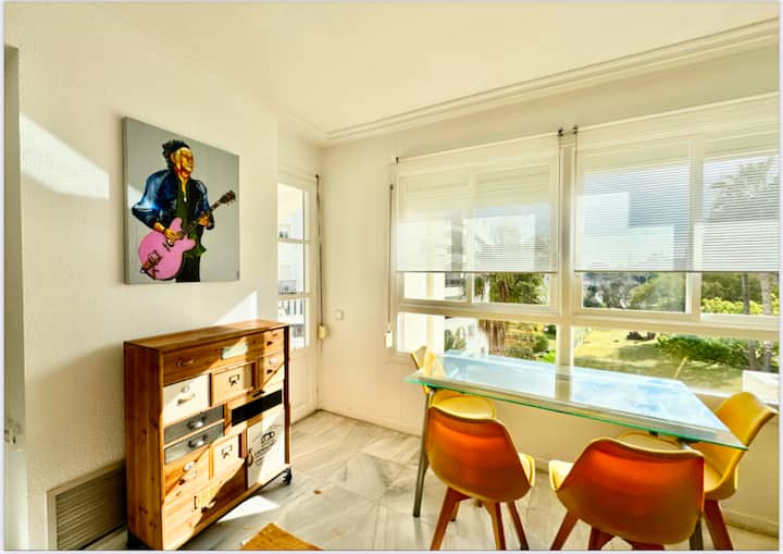 Best Room In Marina Botafoch - Ibiza