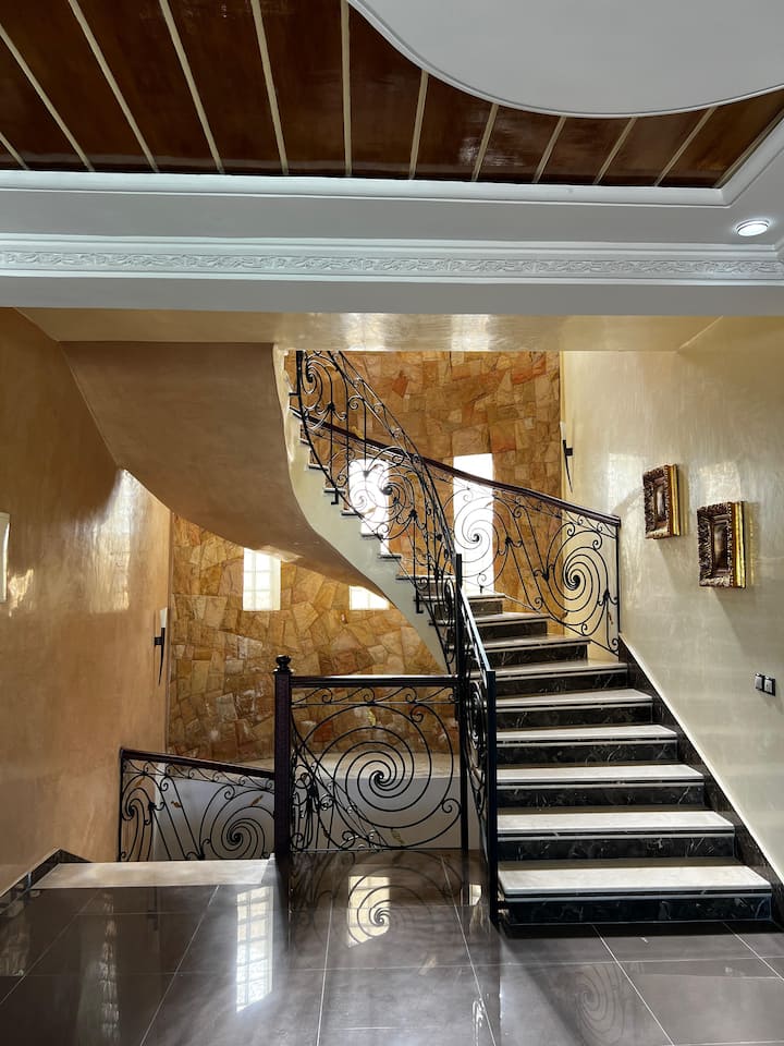 Luxury Villa Overlooking Tetouan’s Coastline. - Tétouan