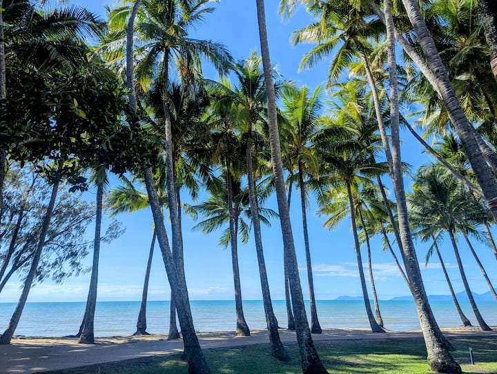 Beautiful Cairns Beach Holiday! - Trinity Beach