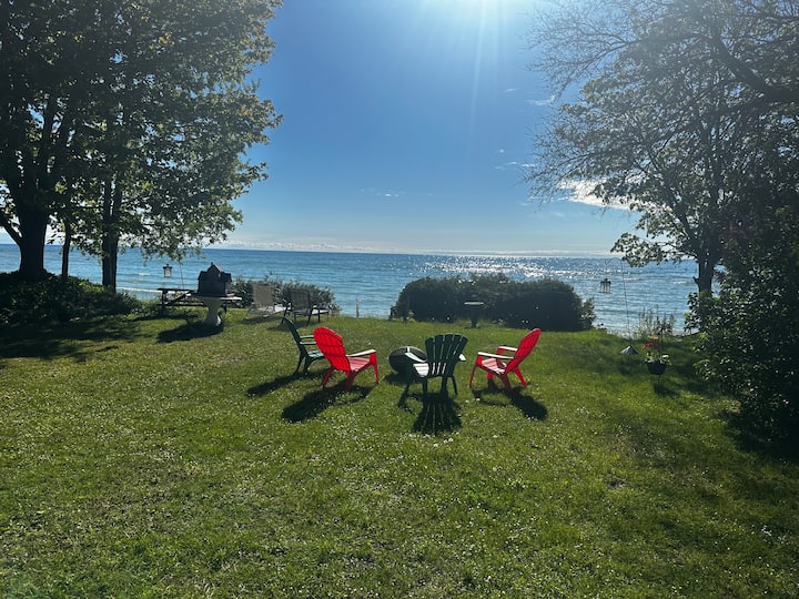 Lakefront Cottage On Kincardine Golf Course - Kincardine