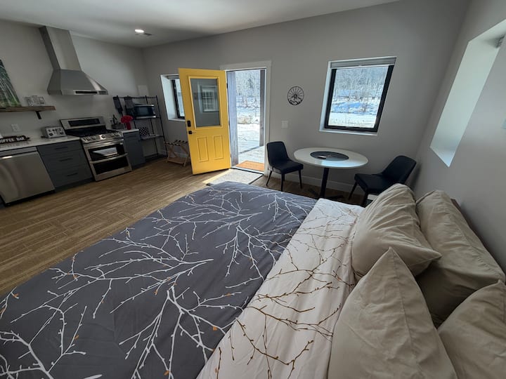 The 4 Seasons - River Studio With New King Bed! - Blackwater Falls State Park, Davis