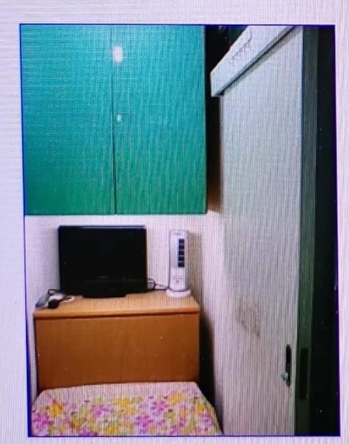 Single Partition Room – Next To Polyu [Ref: Ssb] - Hong Kong