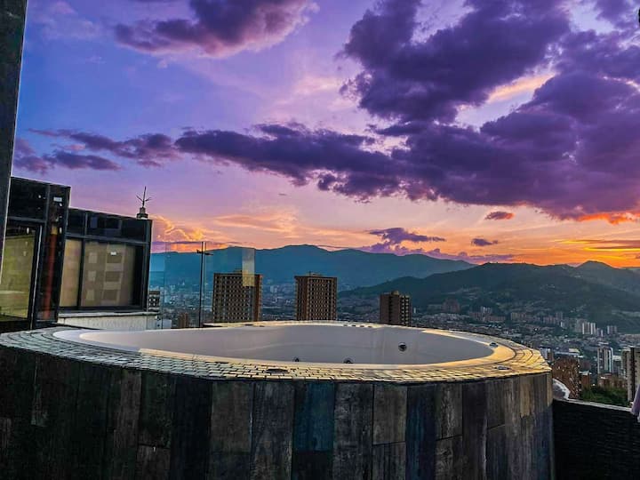 Sky Villa Lux 5br Ph Jacuzzi 360view Ac 5min Llera - Medellín