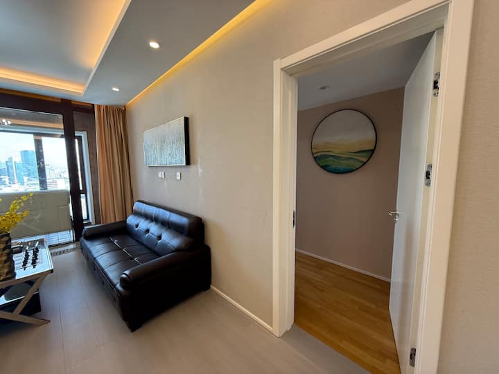 Classic Apartment Ii At Circus - Mongolia