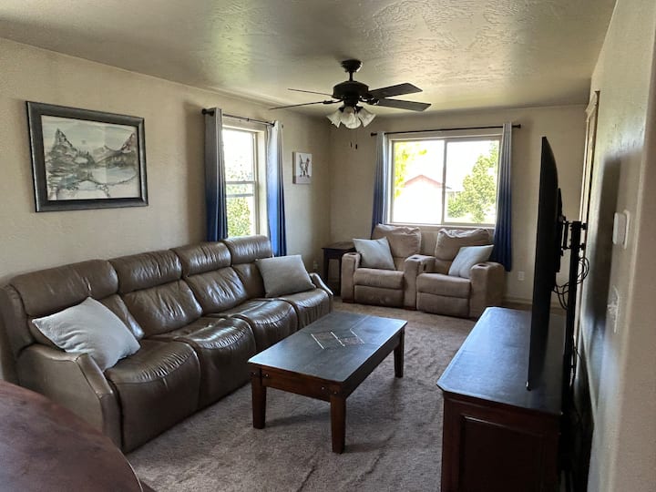 Kalispell Family Escape - 4br Gateway To Glacier - Kalispell, MT