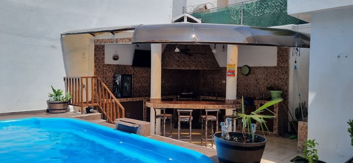 Hermosa Casa Equipada Con Alberca Y Palapa - Saltillo