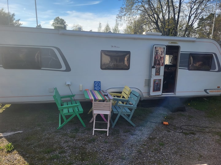 Upea Asuntovaunu ,Oma Terassi! - Tuusula