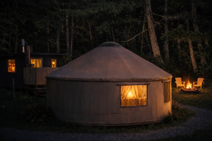 Forest Yurt Retreat •Firepit & Stargazing •Whidbey - Hat Island