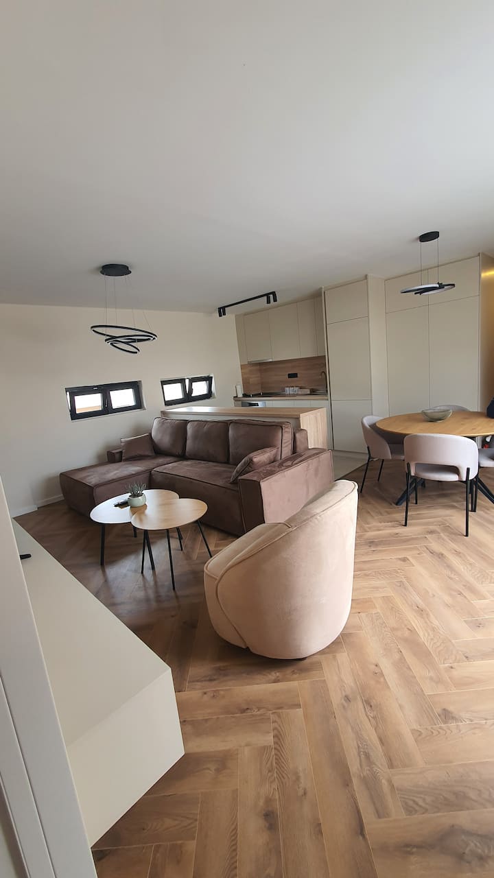 Modern Apartment In The Downtown - Podgorica