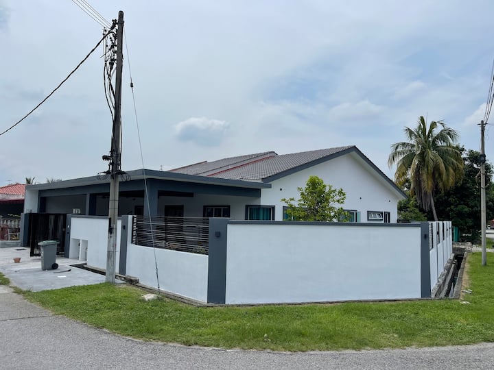 Daria Homestay Seremban - Senawang