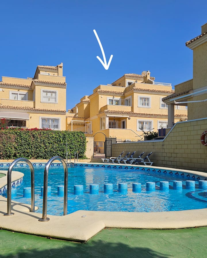 Punta Prima I Torrevija -4 Rum House - 10 Gäster - Torrevieja