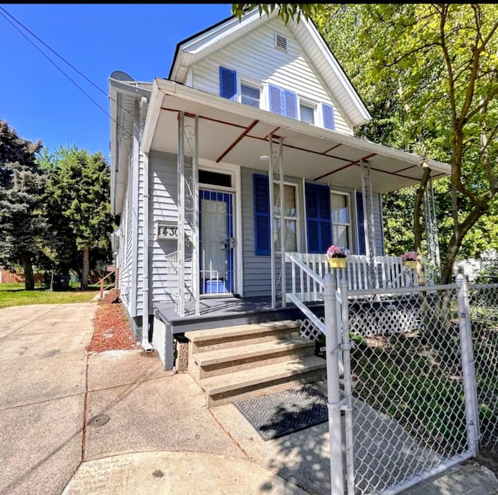 Urban Oasis. Downtown - Cleveland, OH