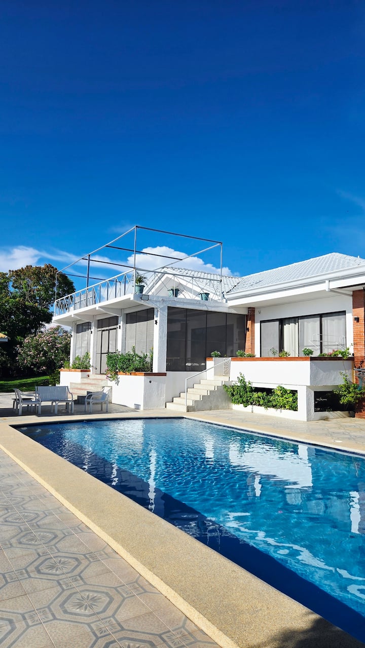 Nature Stay W/ Chill Vibes, 10 Min To Beach - Calatagan