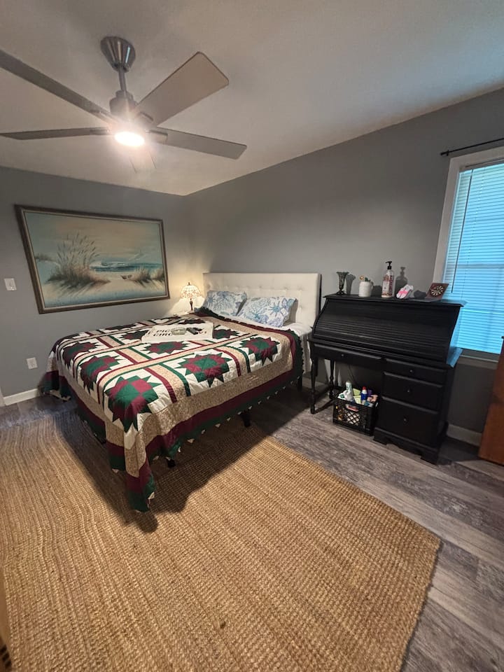 Barry And Bea’s Airbnb - Murrells Inlet, SC