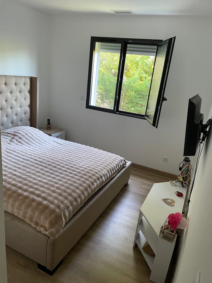 Chambre Double + Salle De Douche - Vence