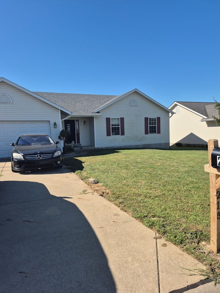Fieldhurst - Chesterfield, MO