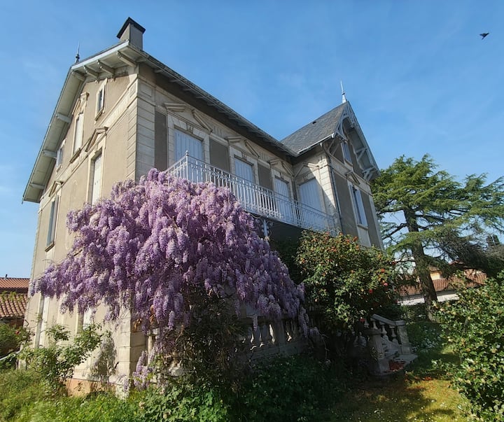 Belle Demeure Avec Grand Jardin - Saint-Gaudens