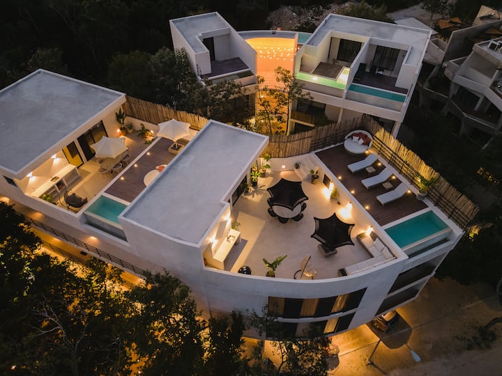 Twin Penthouses, 7br, 2rooftops, 3pools, Concierge - Yucatan, Mexico