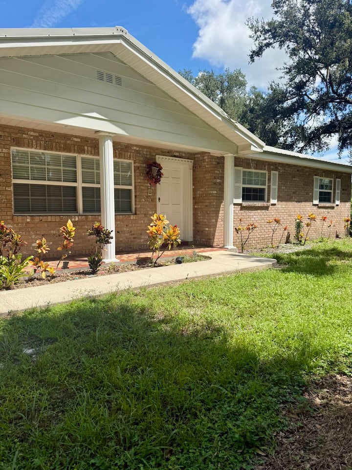 Sweet Home At Thonotosassa Rd - Plant City, FL