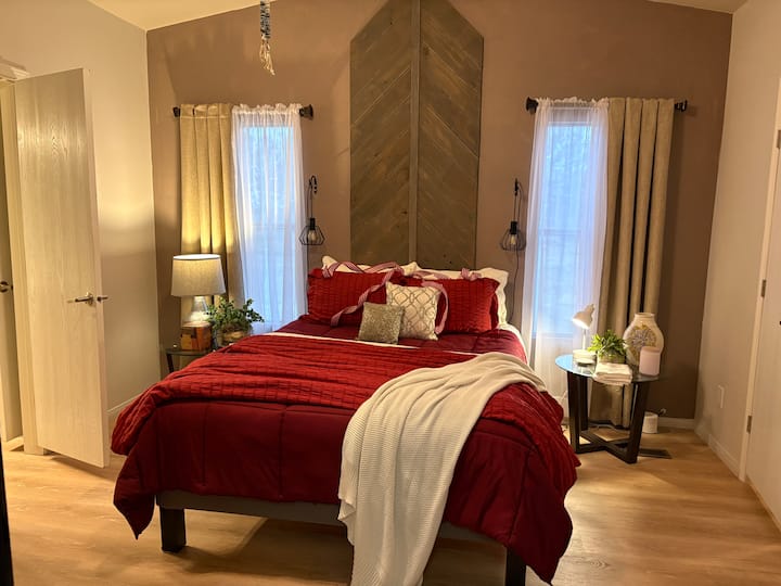 Terra Gianni - Pahrump, NV