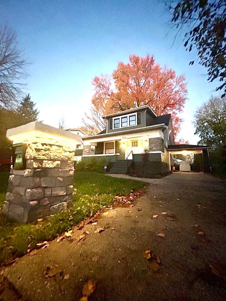 Cozy Winter Stay @ Derby And Downtown - Louisville, KY