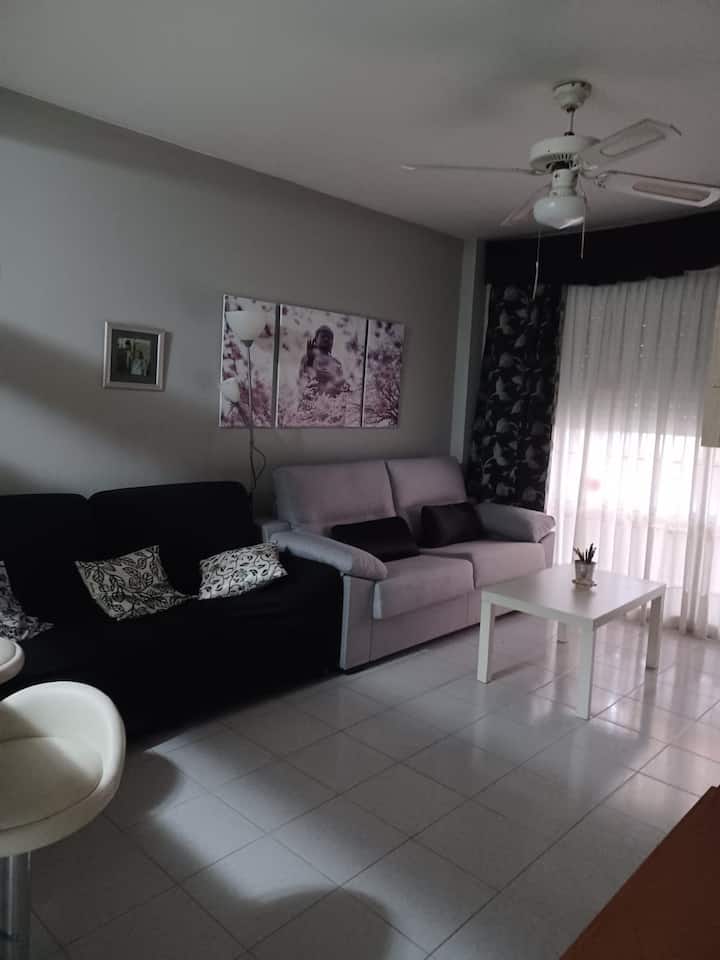 Bonito Apartamento Con Vistas - Salou