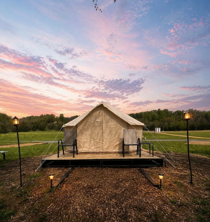 South River Farm Signal Ridge - Yurt On Shenandoah - Front Royal, VA