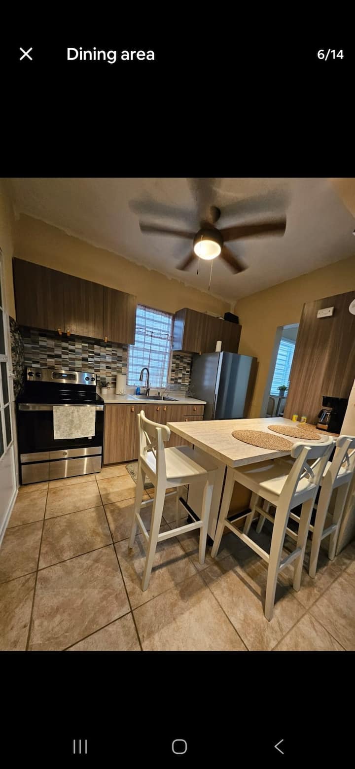 Casa Pueblito In Town Ferry, Airport, Beach Rest. - Vieques