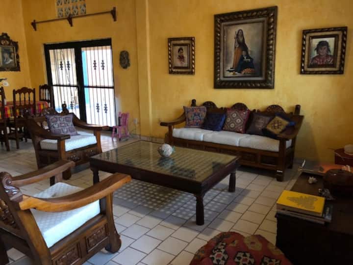 Elena's On The Beach - 2br Garden Home - Los Ayala