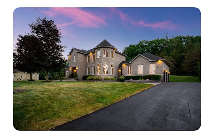 Ultimate Game & Party Retreat - Bradford