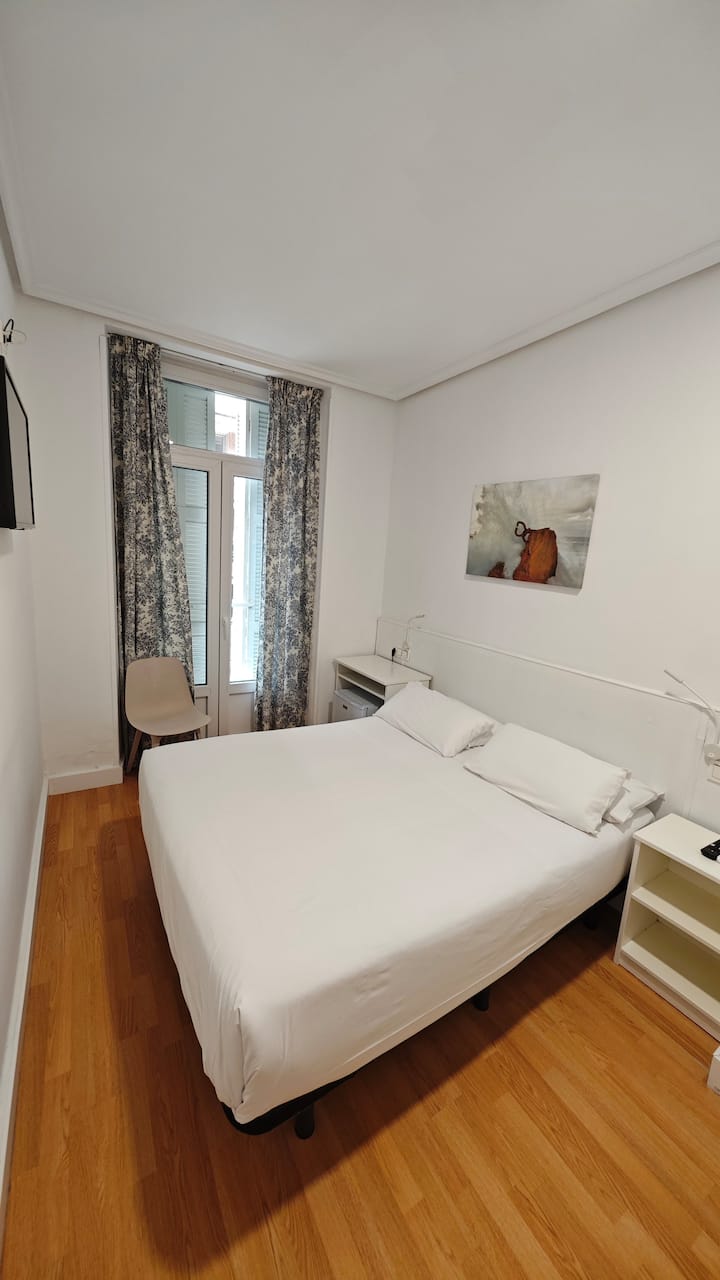 Habitación Doble #3 - San Sebastián