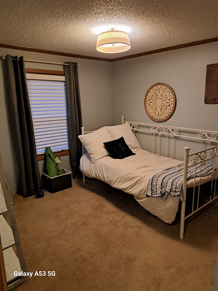 Turquoise Tranquility - Noblesville, IN