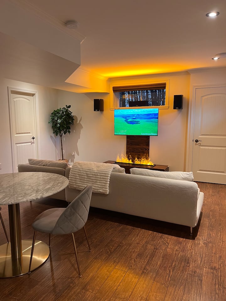 Luxury And Cozy 1br Retreat - Chambly