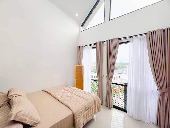 Grand Alena Villa 4 |Private Pool| 3br (Family) - 