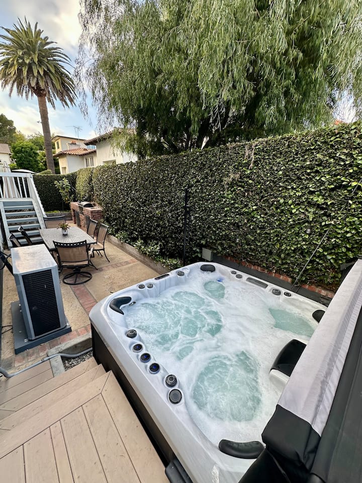 Tranquil Townhouse: Great For Groups! - Torrance, CA