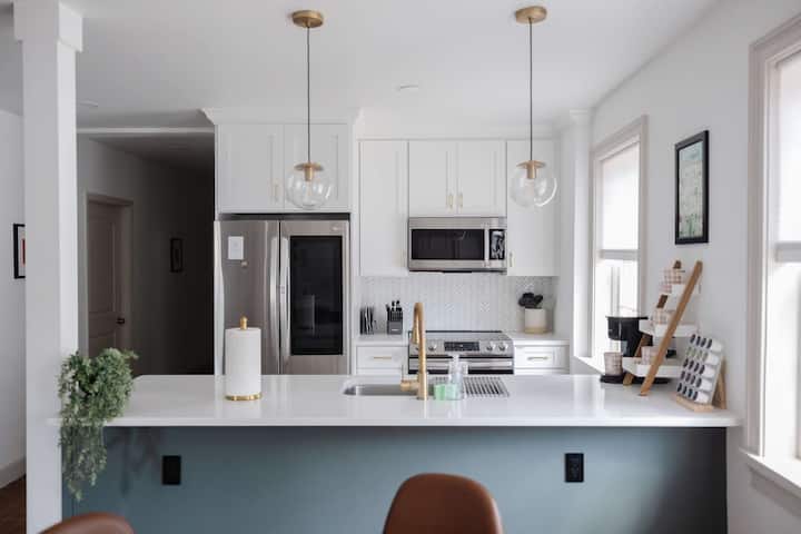 Historic District Hideaway | Renovated Garden Apt - Savannah, GA